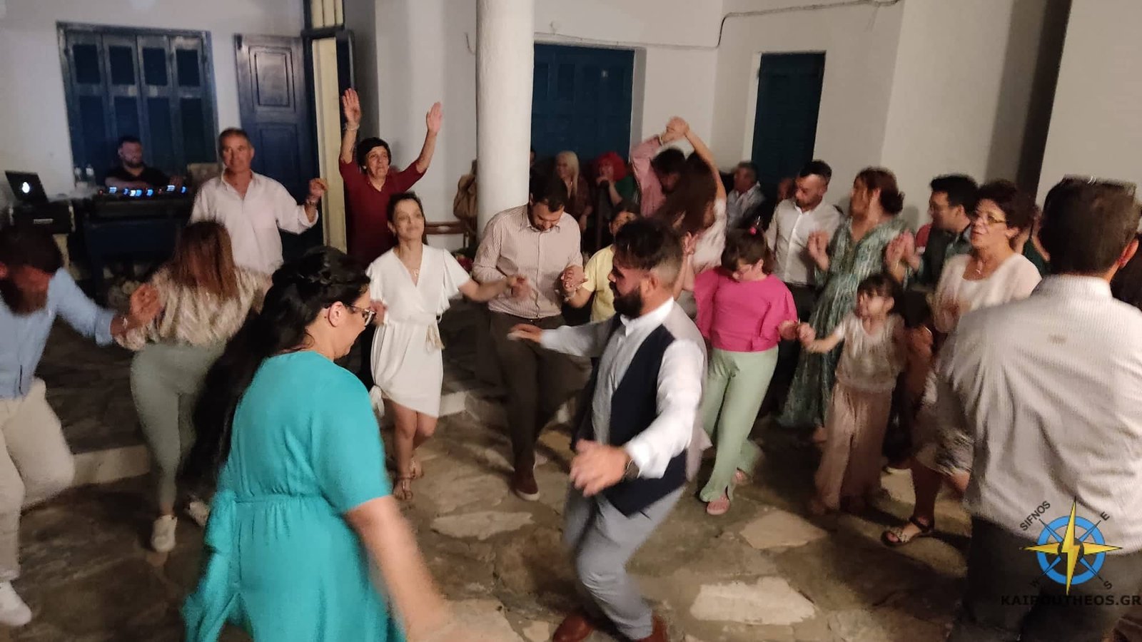 ΤΟ ΓΛΕΝΤΙ...ΒΙΝΤΕΟ - KAIPOUTHEOS.GR