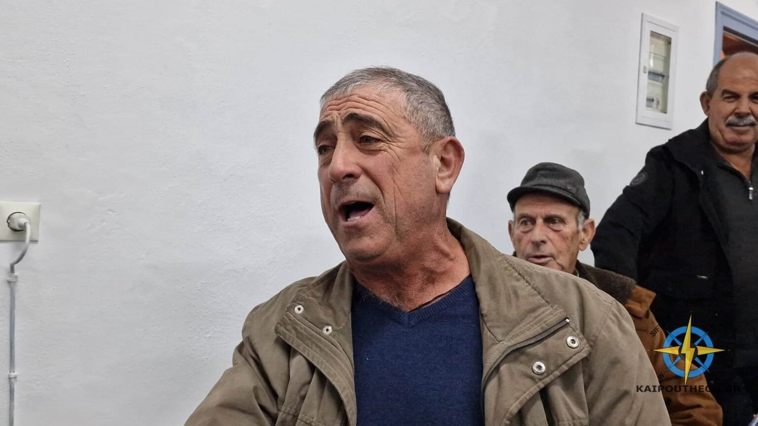ΣΙΦΝΟΣ_Η εικόνα του Αγίου Αντωνίου πήγε με βιολί και λαούτο στην ...