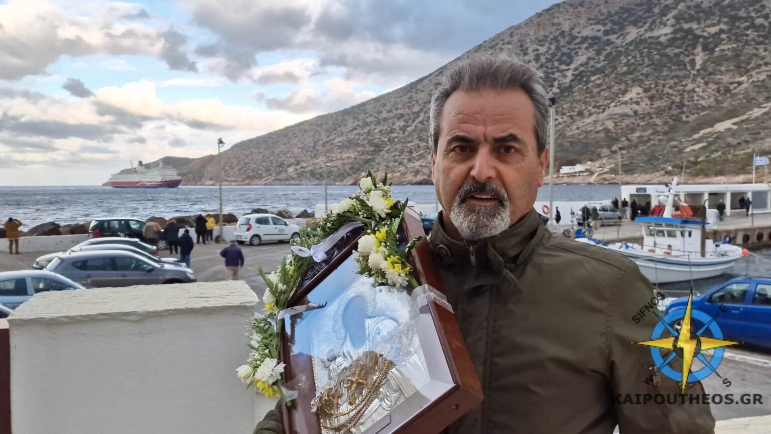 Βίντεο και φωτογραφίες από την πρώτη άφιξη του ΑΝΕΜΟΣ στη Σίφνο.Πως ...