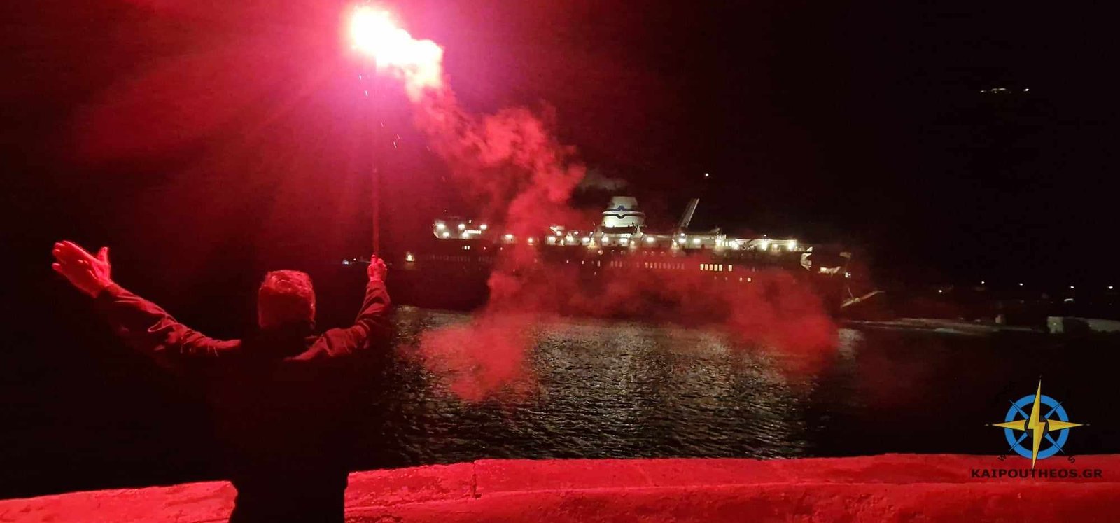 ΑΠΟΧΑΙΡΕΤΙΣΜΟΣ ΜΕ ΚΑΠΝΟΓΟΝΟ ΤΟΥ ΠΛΟΙΟΥ ΑΝΕΜΟΣ ΣΤΗ ΣΙΦΝΟ-ΒΙΝΤΕΟ ...