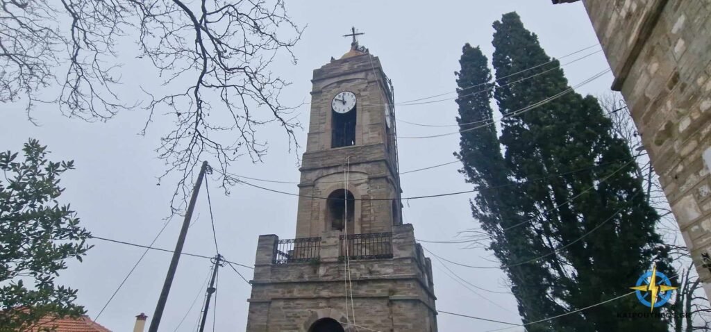 ΜΙΑ ΒΟΛΤΑ ΣΤΗΝ ΠΟΡΤΑΡΙΑ ΤΟΥ ΠΗΛΙΟΥ ΜΟΙΑΖΕΙ ΜΕ ΕΝΑ ΤΑΞΙΔΙ ΣΤΟ ΧΡΟΝΟ ...
