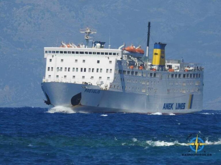 ΕΝΑ ΑΓΑΠΗΜΕΝΟ ΠΛΟΙΟ ΕΠΙΣΤΡΕΦΕΙ ΜΕ ΟΝΟΜΑ ΑΠΟ ΤΑ ΠΑΛΙΑ - KAIPOUTHEOS.GR