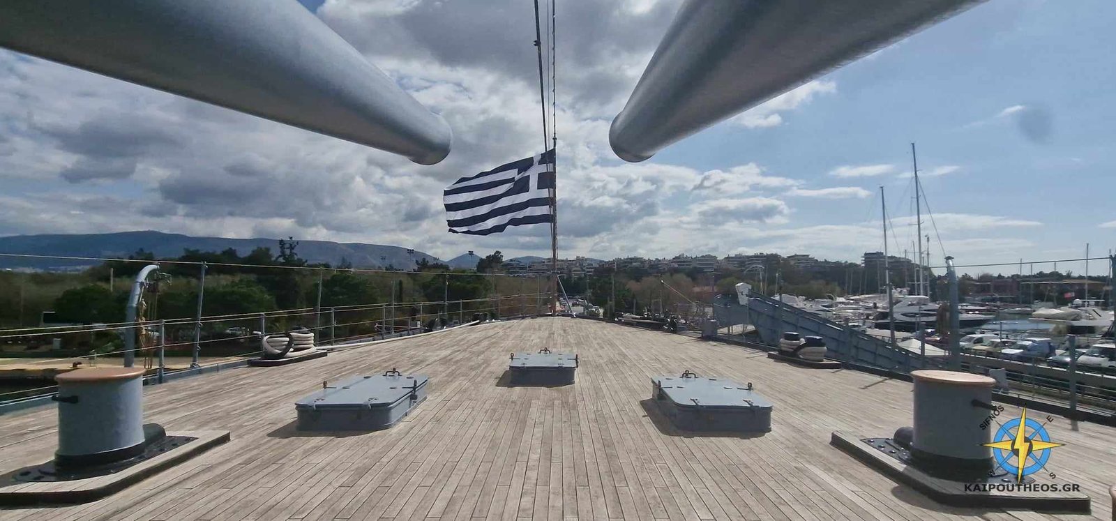 ΣΤΟ ΕΚΚΛΗΣΑΚΙ ΤΟΥ ΑΓ ΝΙΚΟΛΑΟΥ ΠΟΥ ΠΡΟΣΤΑΤΕΥΣΕ ΤΟ ΘΩΡΗΚΤΟ ΑΒΕΡΩΦ-ΒΙΝΤΕΟ ...