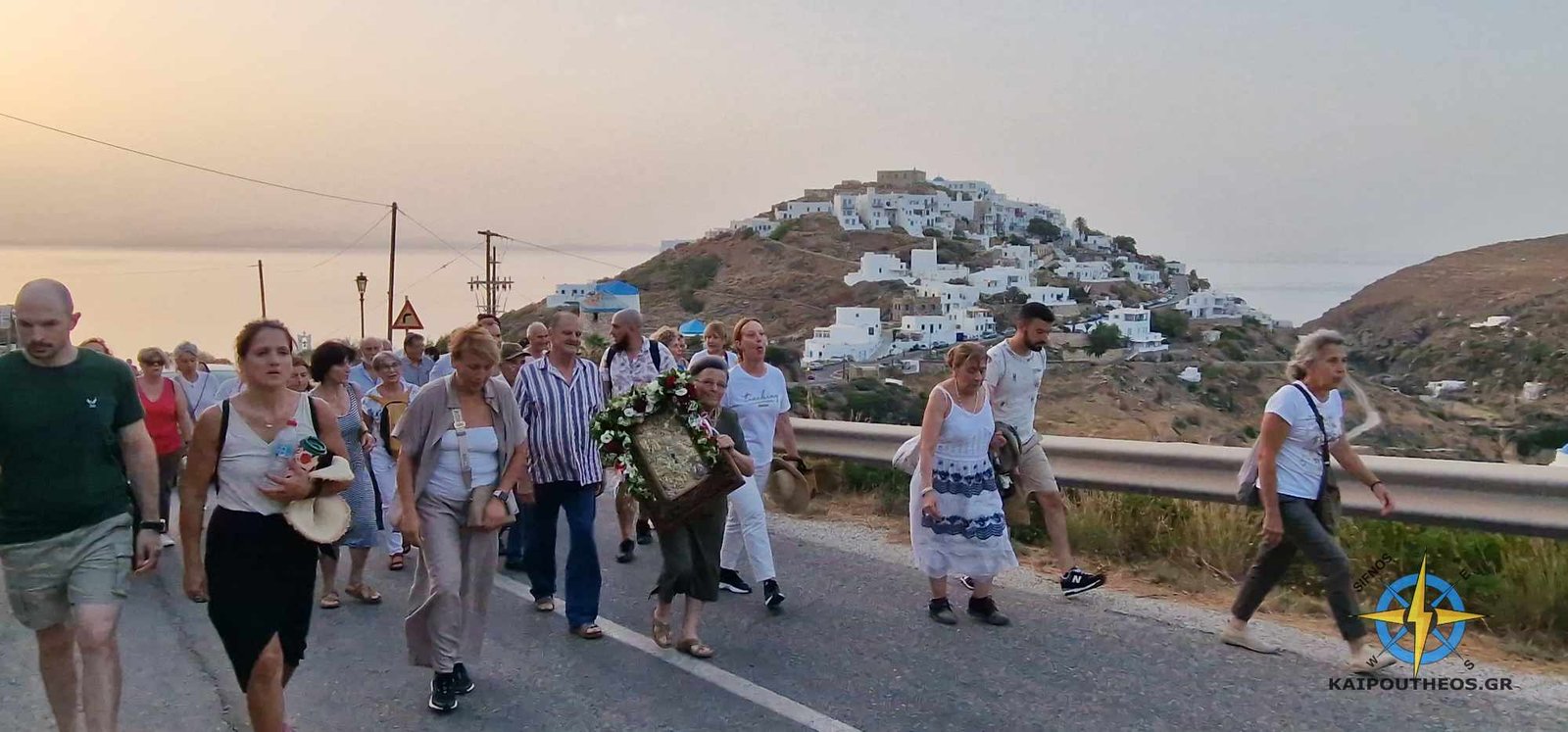 ΣΙΦΝΟΣ_ΜΟΝΑΔΙΚΕΣ ΕΙΚΟΝΕΣ-ΤΟ ΕΘΙΜΟ ΤΗΣ ΠΕΡΙΦΟΡΑΣ ΤΗΣ ΠΑΝΑΓΙΑΣ ΧΡΥΣΟΠΗΓΗΣ ...